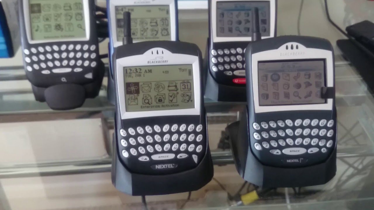 Blackberry 6510 and 7520 review, comparison - YouTube