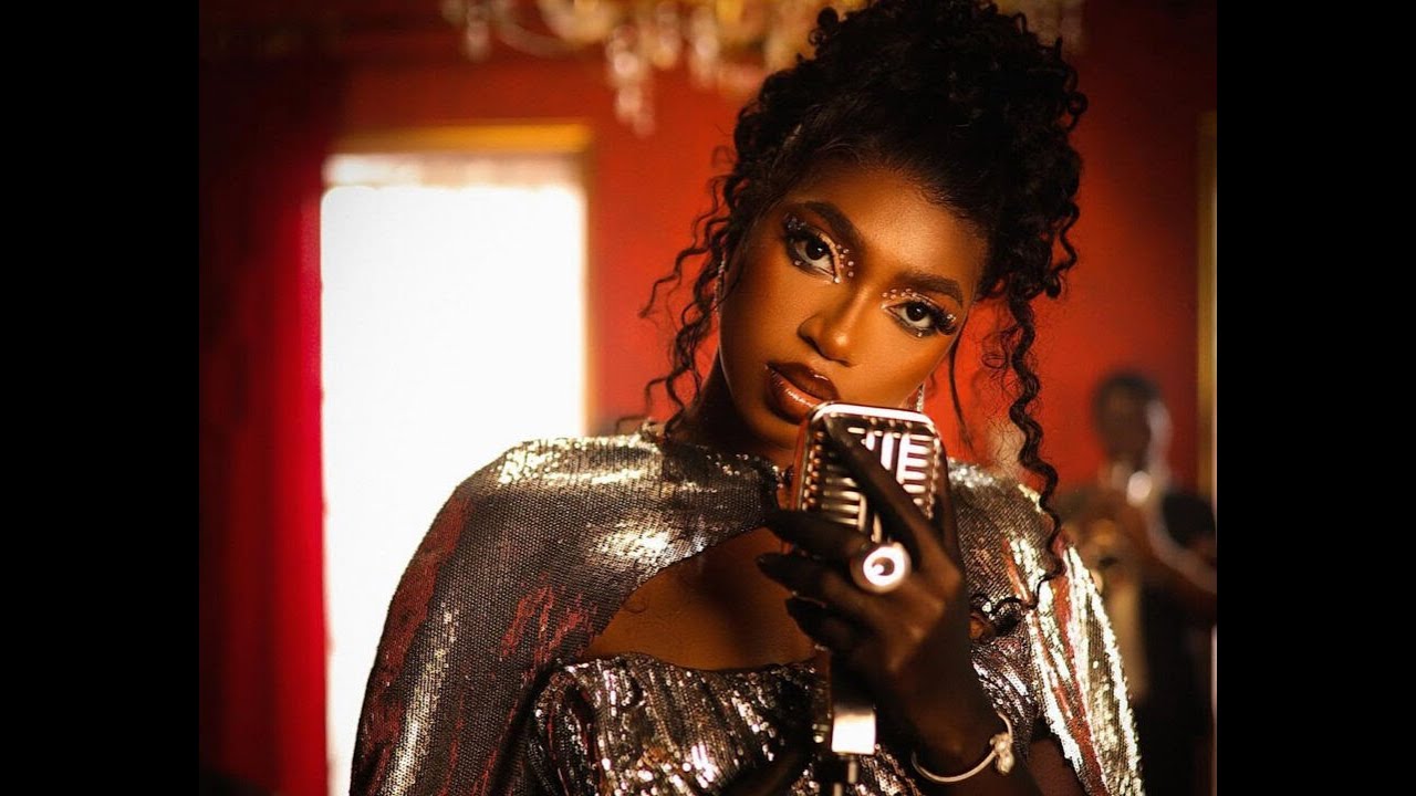 Bagetti – Hard Girl (Official Lyric Video) - YouTube