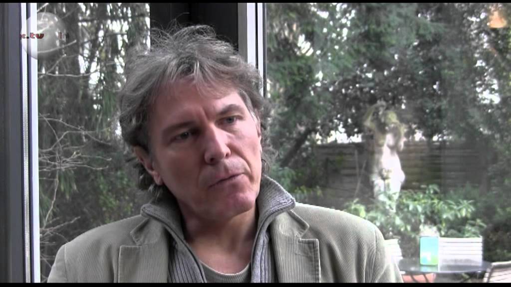 Rolf Lappert spricht über sein Jugendbuch "Pampa Blues" - YouTube