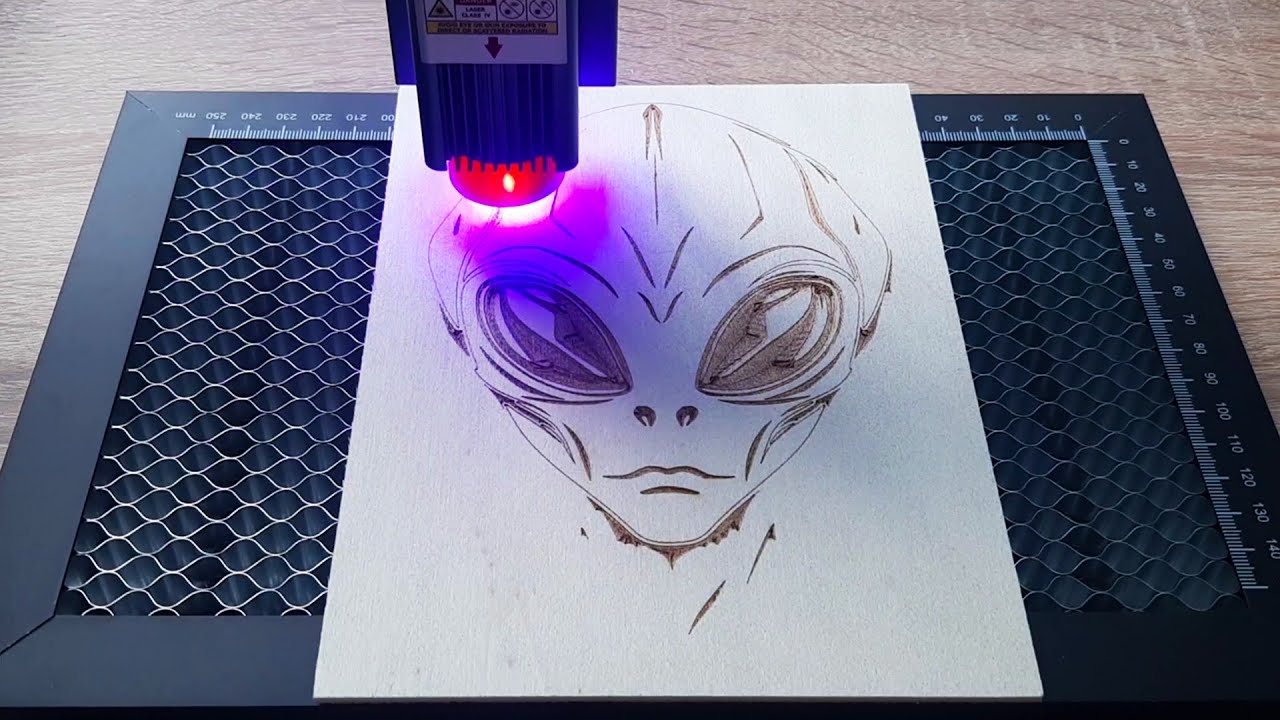 Alien Engraved in Wood / Laser Engraving - YouTube