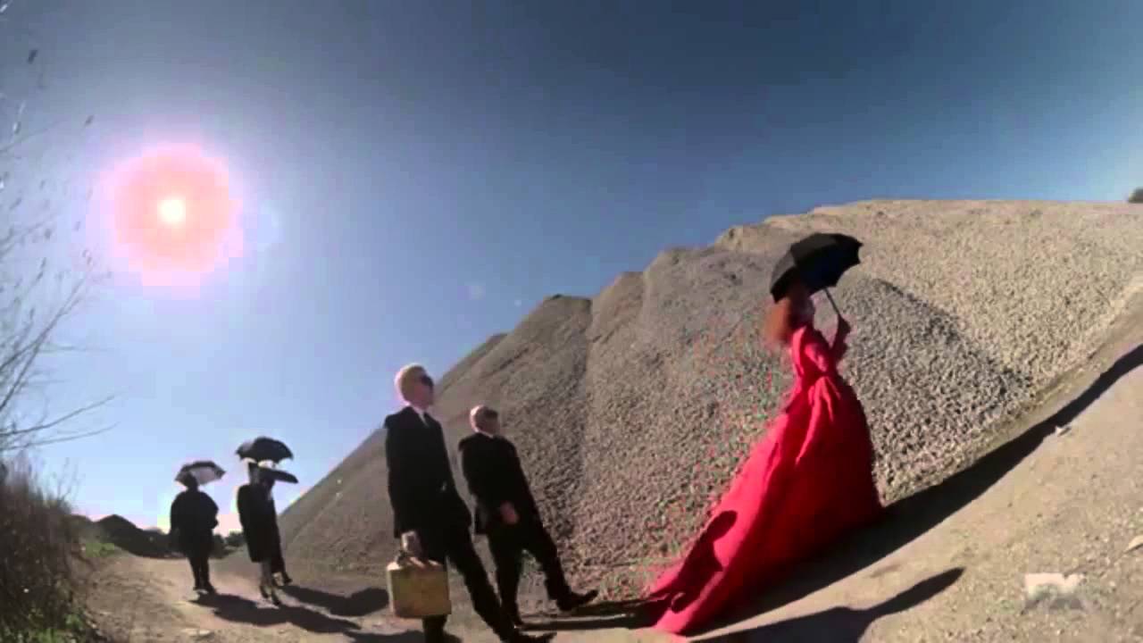 Myrtle Snow | Burn - YouTube