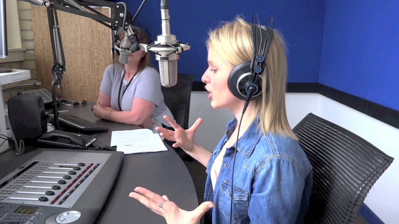 Alexandra Beaton And Brittany Raymond