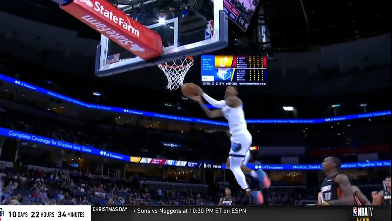 Ja Morant hovered in an UNREALISTICALLY HIGH JUMP and scored a MONSTER ...