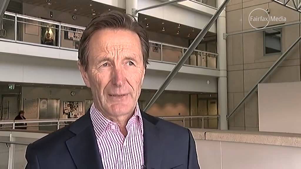 Alan Bond and the 'perfect moment of television' 02:08 - YouTube