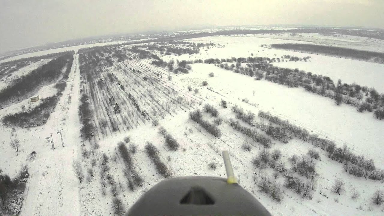 Snow flight - YouTube