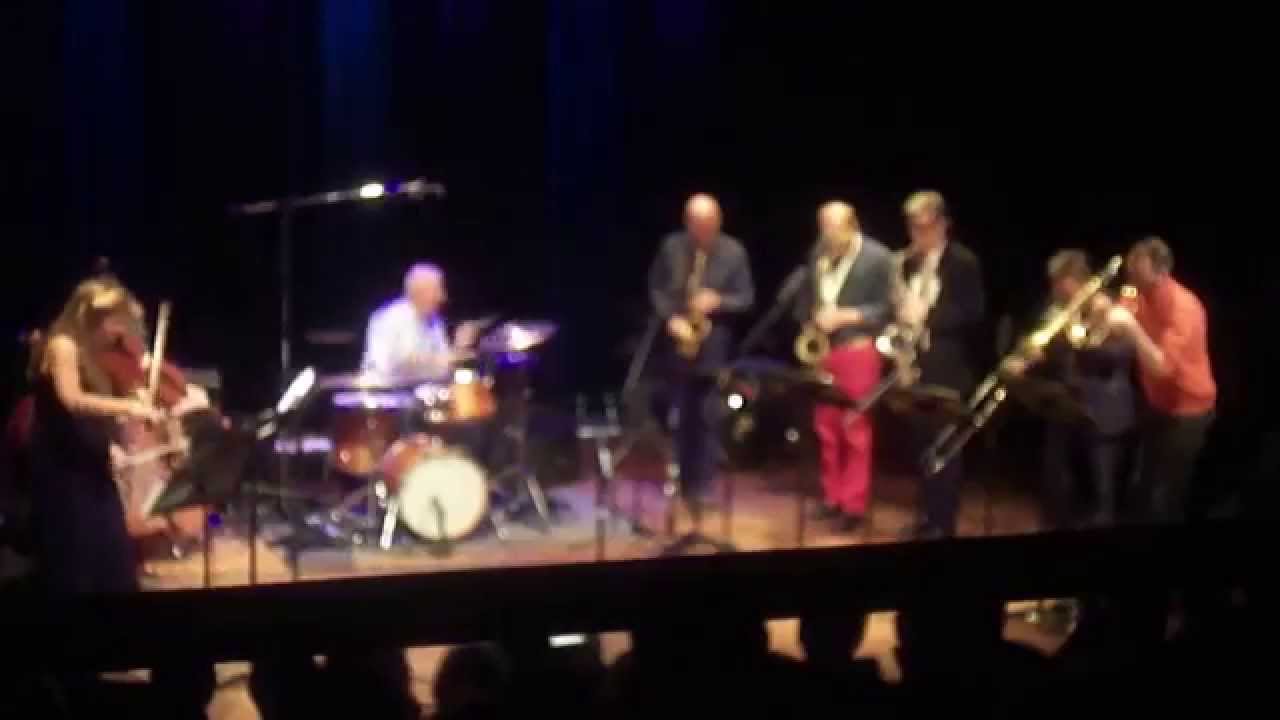 'Hypochristmastreefuzz' - ICP Orchestra at the benefit concert for the ...