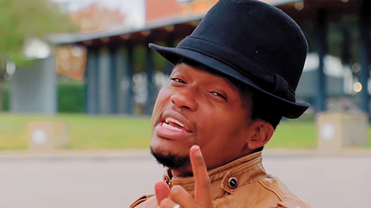 Gbenga Oke Feat Psalmos. (Greatness is coming) - YouTube