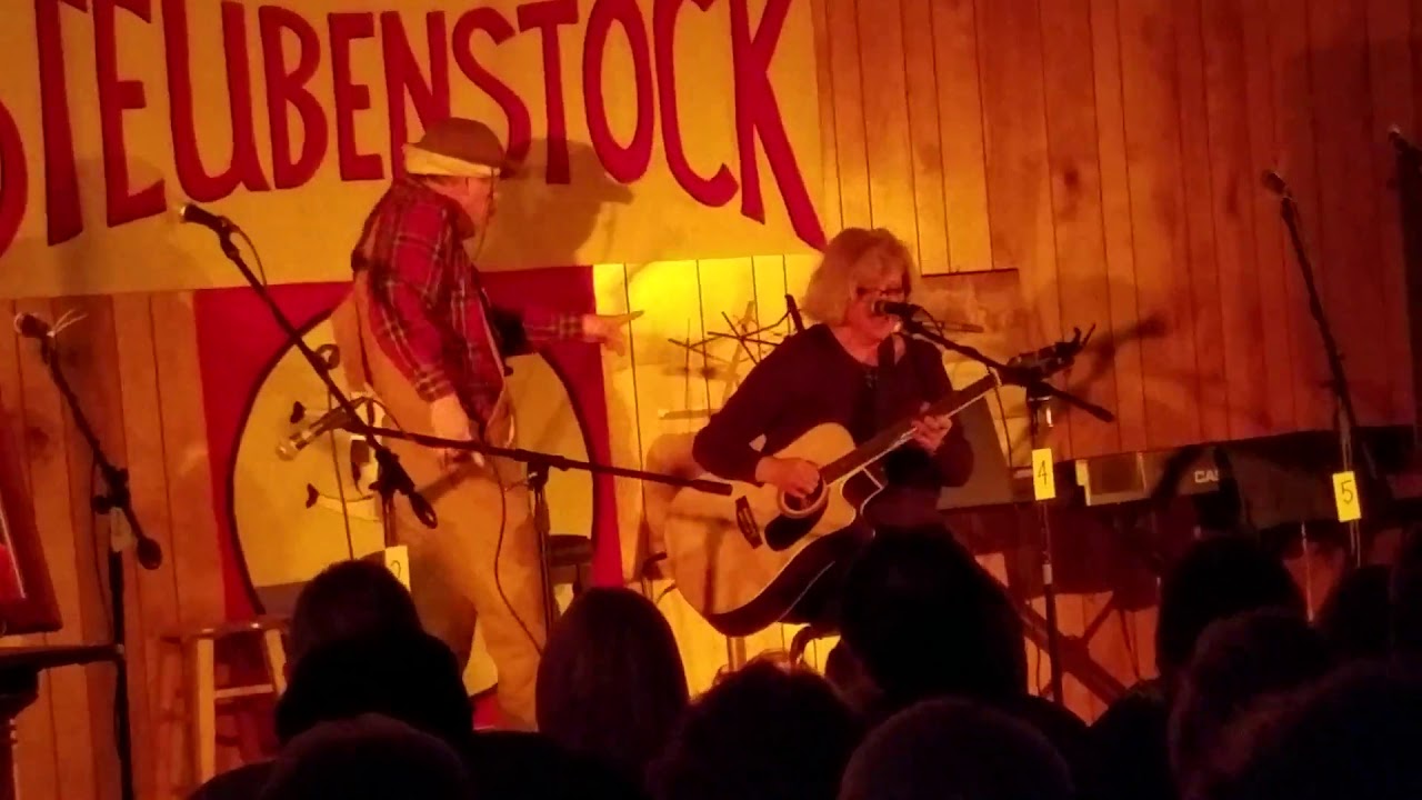 Alexis Loomis - "Boy From Ipanema" - YouTube