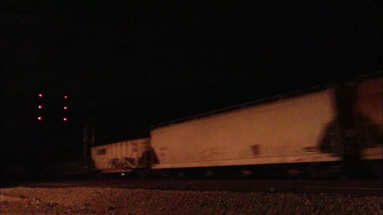 UP #5975 leads NS 178 through Burnside, KY - YouTube