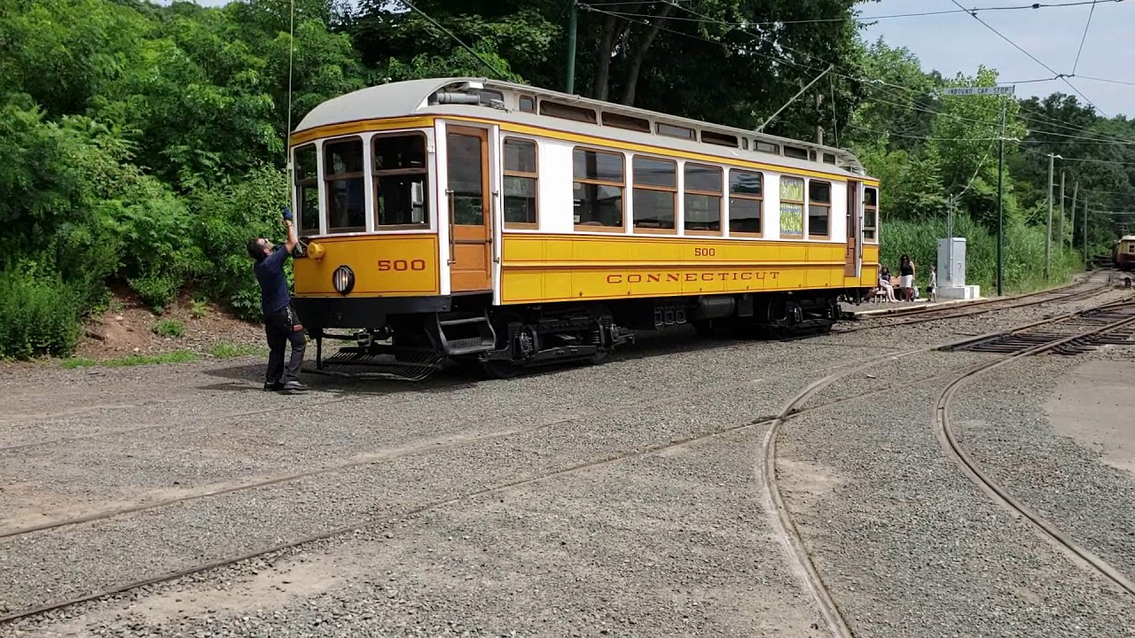 Shore Line Trolley Museum National Trolley Festival Parade - YouTube