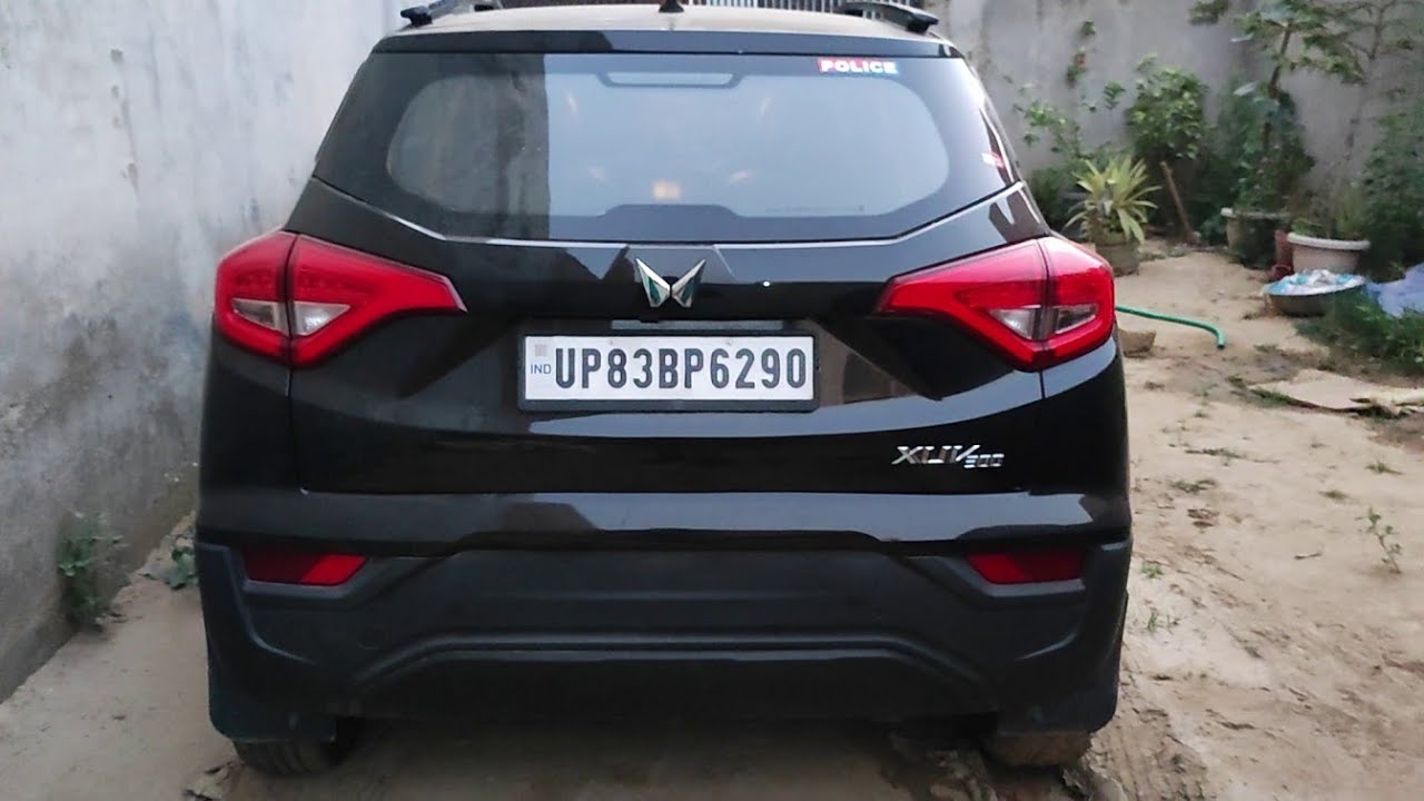 Mahindra XUV 300 Boot Space | Is it really sufficient for small family ...