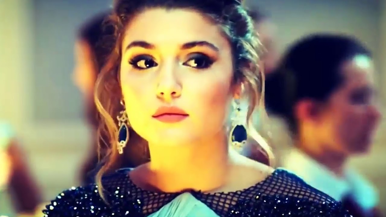 Rahal Alwis - Shrungari Music Video 2017 - YouTube