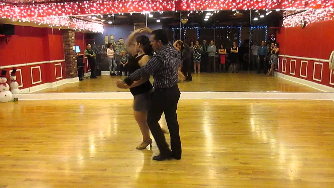 Al Rivera and Noelia Pozo dancing student salsa showcase at Dance Fever ...