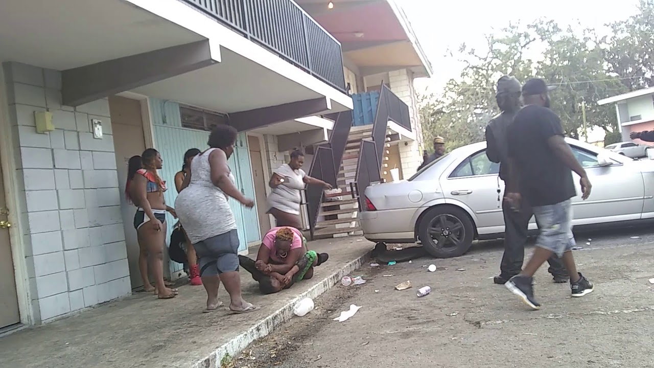 New star OBT babe black girl fight - YouTube