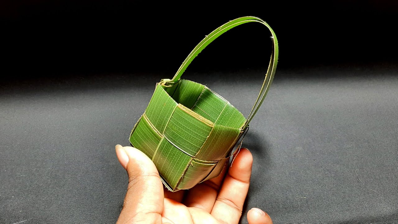 How to make a Coconut leaf bucket - Coconut(palm) leaf craft. - YouTube