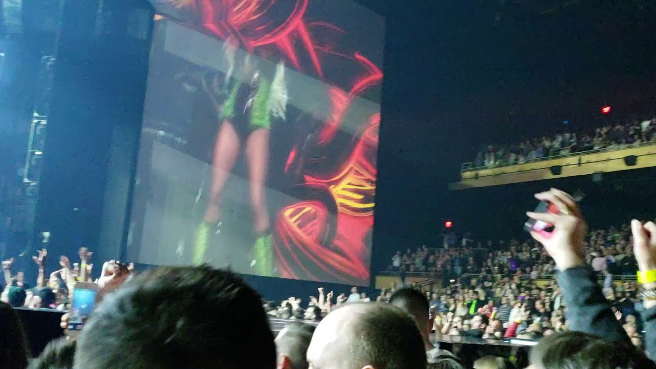 Lady Gaga performs Aura Enigma Las Vegas 01/19/19 - YouTube