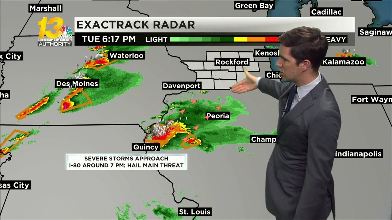 Strong to severe storms approach from central Illinois - YouTube