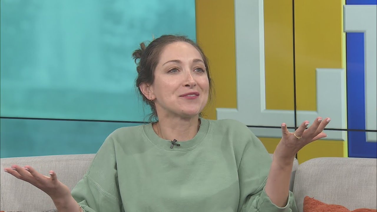 Comedian Jamie Lee on the Writers Strike, The Wedding Coach, and Live ...