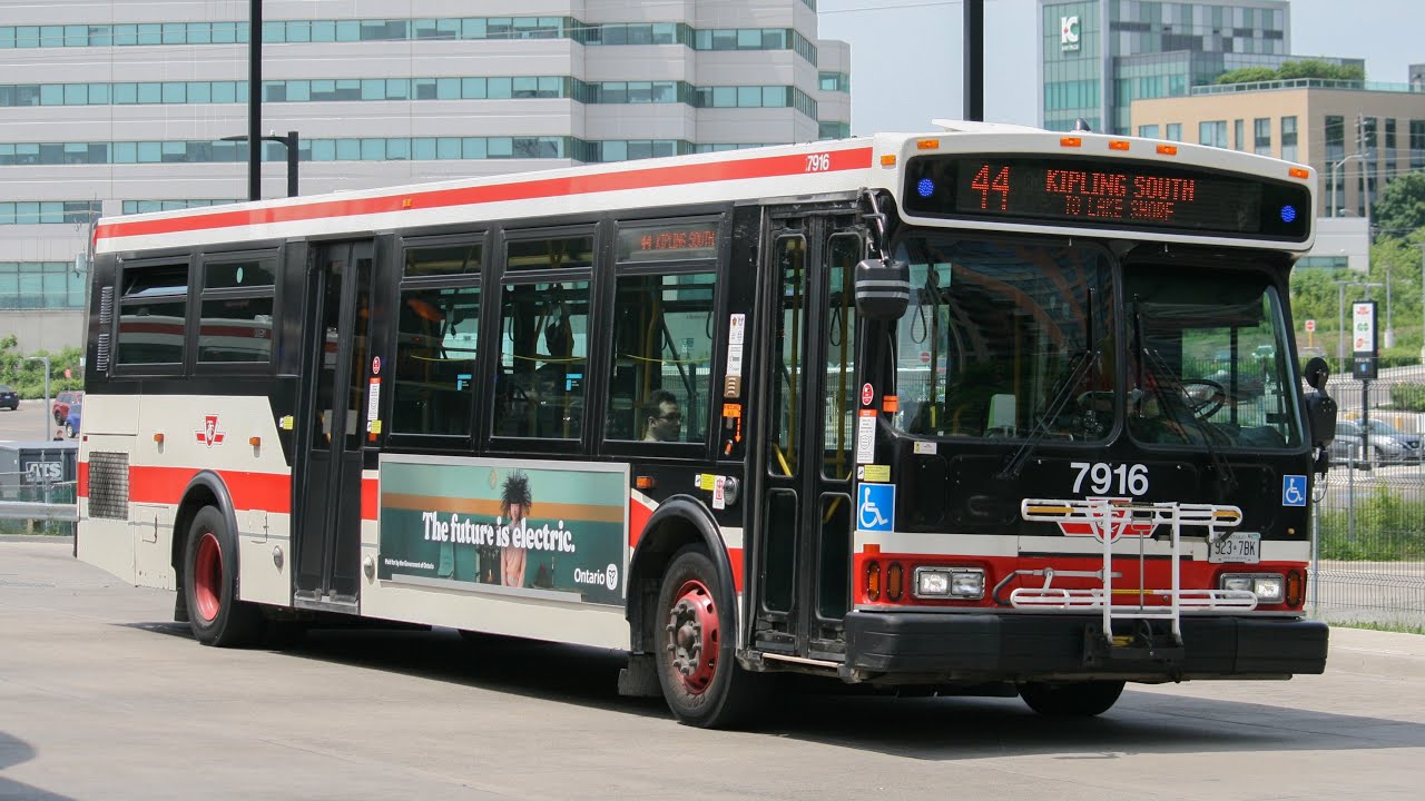[RETIRED] (Ride video) TTC 7916 on route 44 Kipling South - YouTube