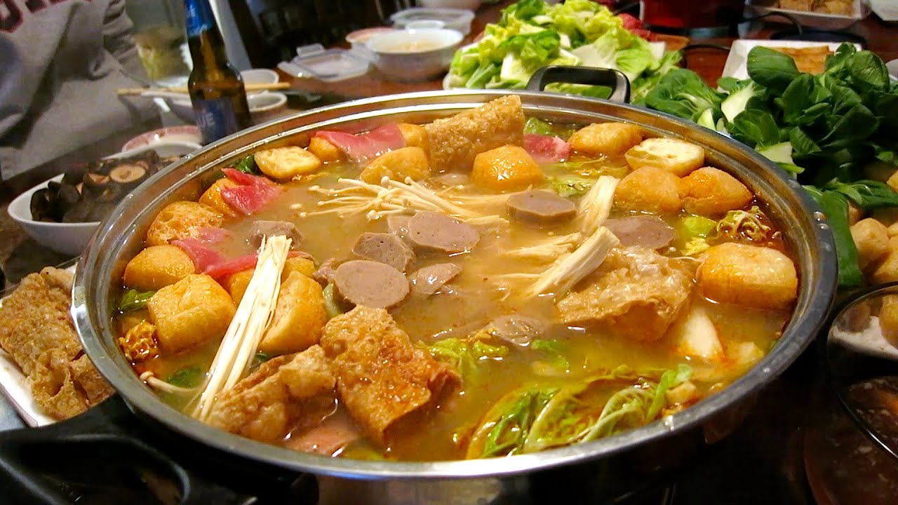 MOUTHWATERING ASIAN HOT POT - YouTube