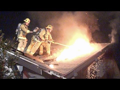 LAFD / Quick Attic Fire - YouTube