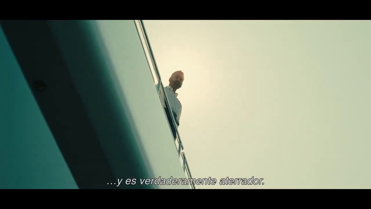 Kenneth Branagh es Andrei Sator en Tenet - YouTube