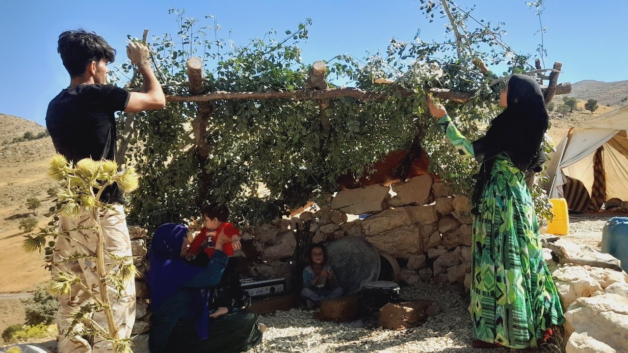 Making a nomadic kitchen with stone and foliage felt | nomadic life (2023) - YouTube