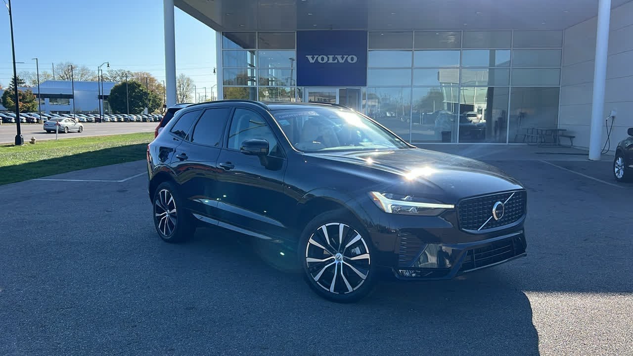 2023 Volvo Xc60 B5 Plus Dark Theme