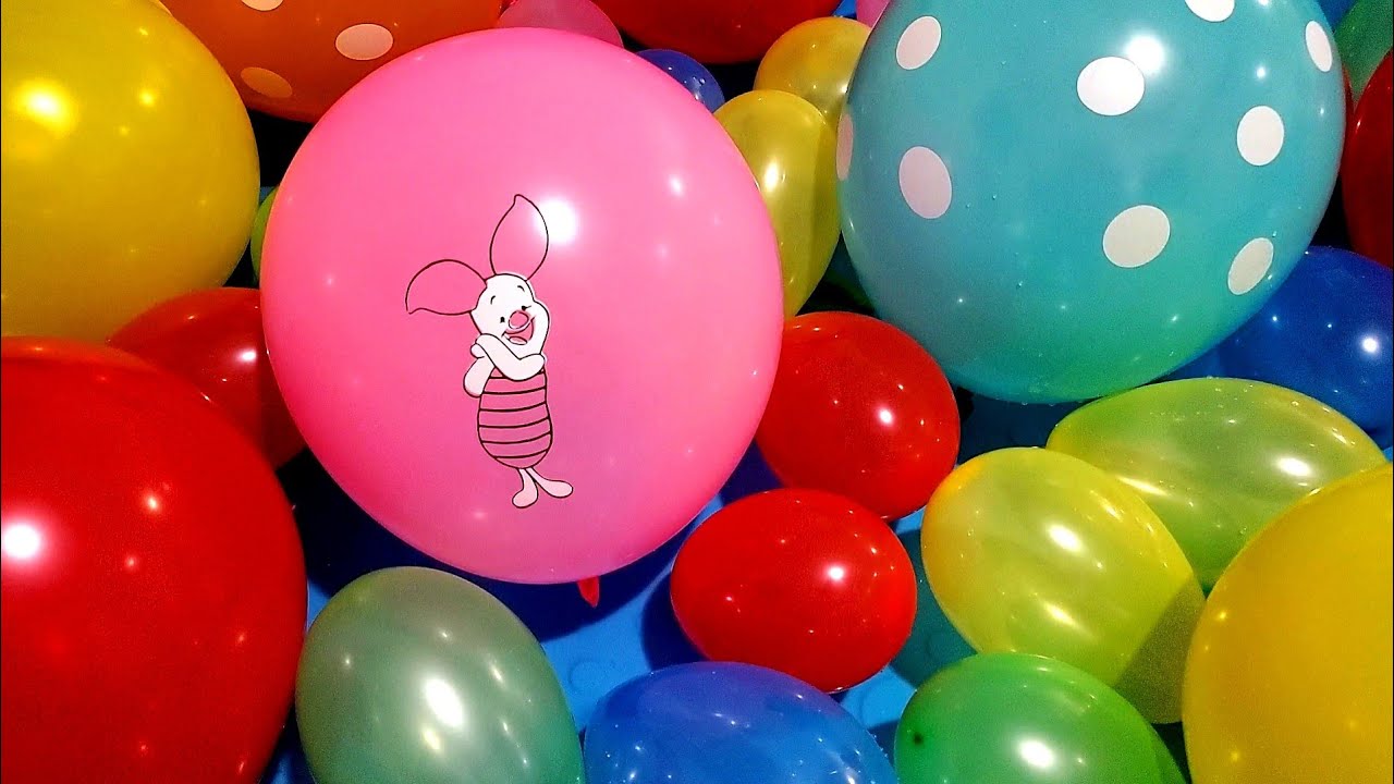 PIGLET BALLOON POPS ON WATER!!! - YouTube