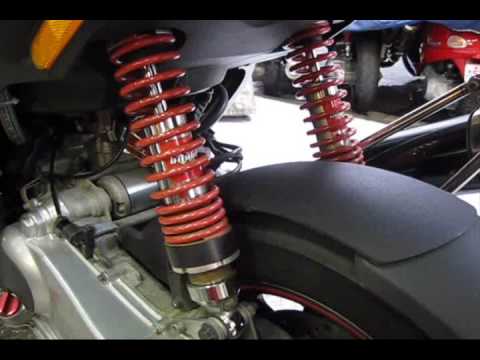 GILERA RUNNER VXR200 RST - YouTube