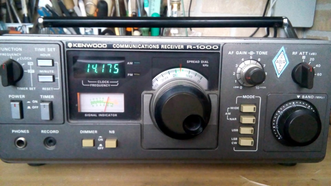 Kenwood R-1000 - YouTube