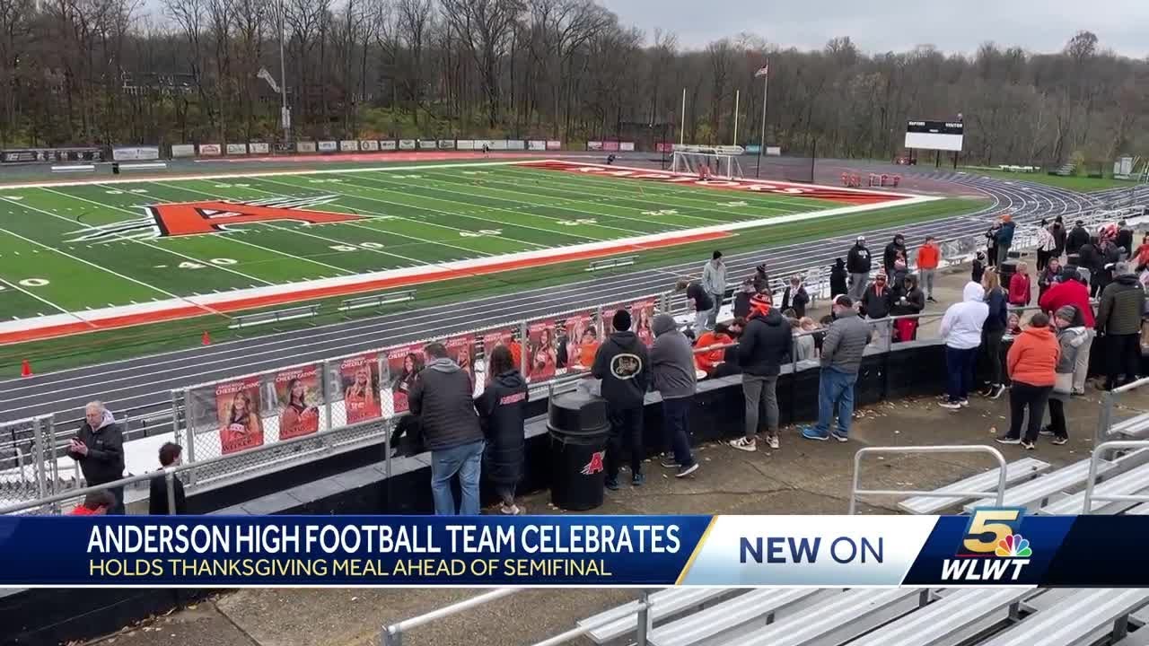 Undefeated Anderson HS football team gathers for a meal ahead of ...