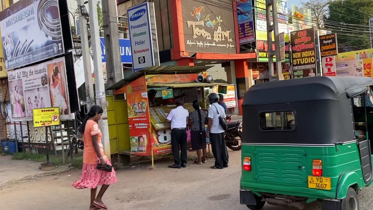 Driving through Dambulla town Sri Lanka - YouTube