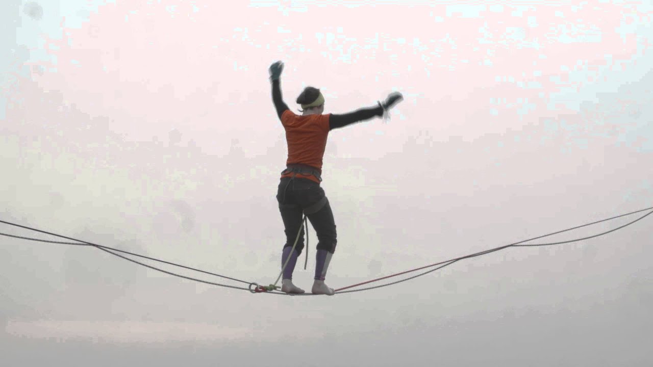 WATCH: Daredevil woman takes on highwire in Sheffield - YouTube