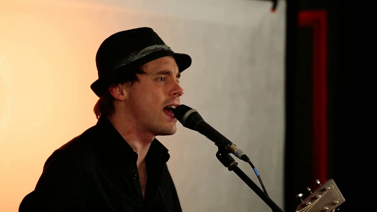 Bittersweet Symphony (The Verve) - Martin Jackson - YouTube