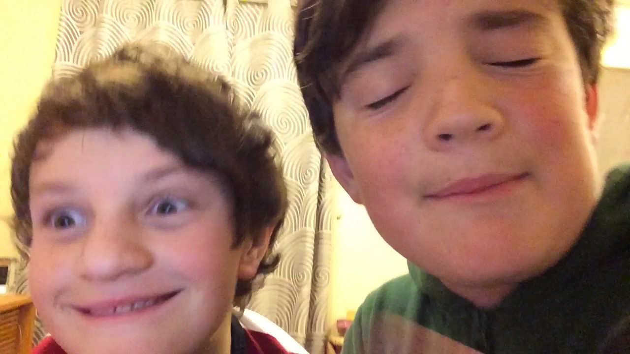 Sleep over vlog with friends pt2 - YouTube