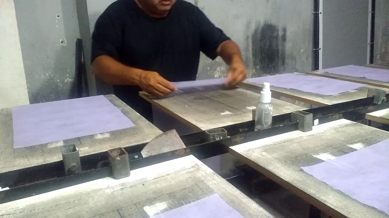 IMPRESSÃO EM TNT NA SERIGRAFIA - YouTube