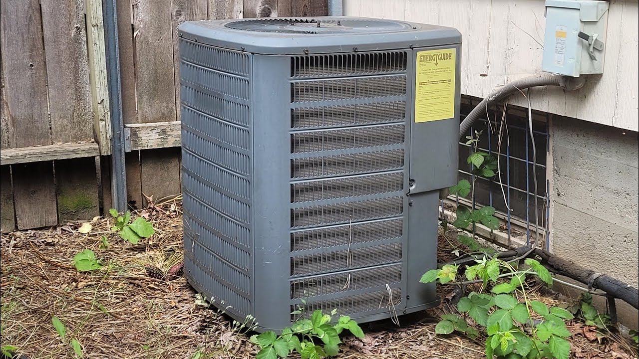 2009 2.5-Ton Goodman GSC13 Air Conditioner Startup/Shutdown - YouTube