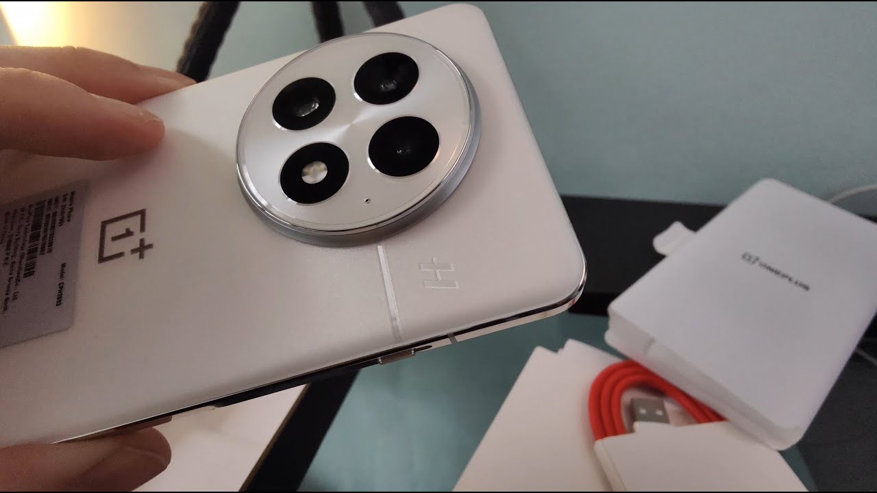 Unboxing OnePlus 13 White (512GB / 16GB) UK model. - YouTube