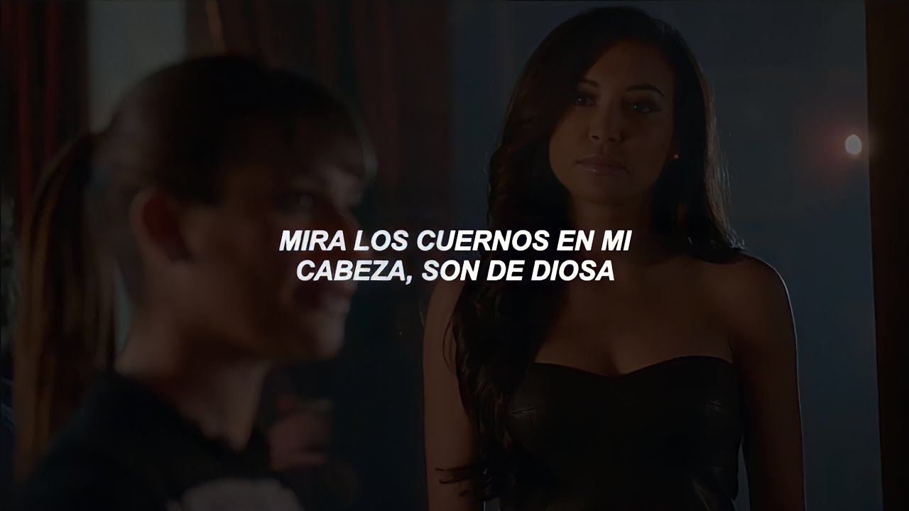 Melanie Martinez - Evil || Glee (Traducido en español) - YouTube