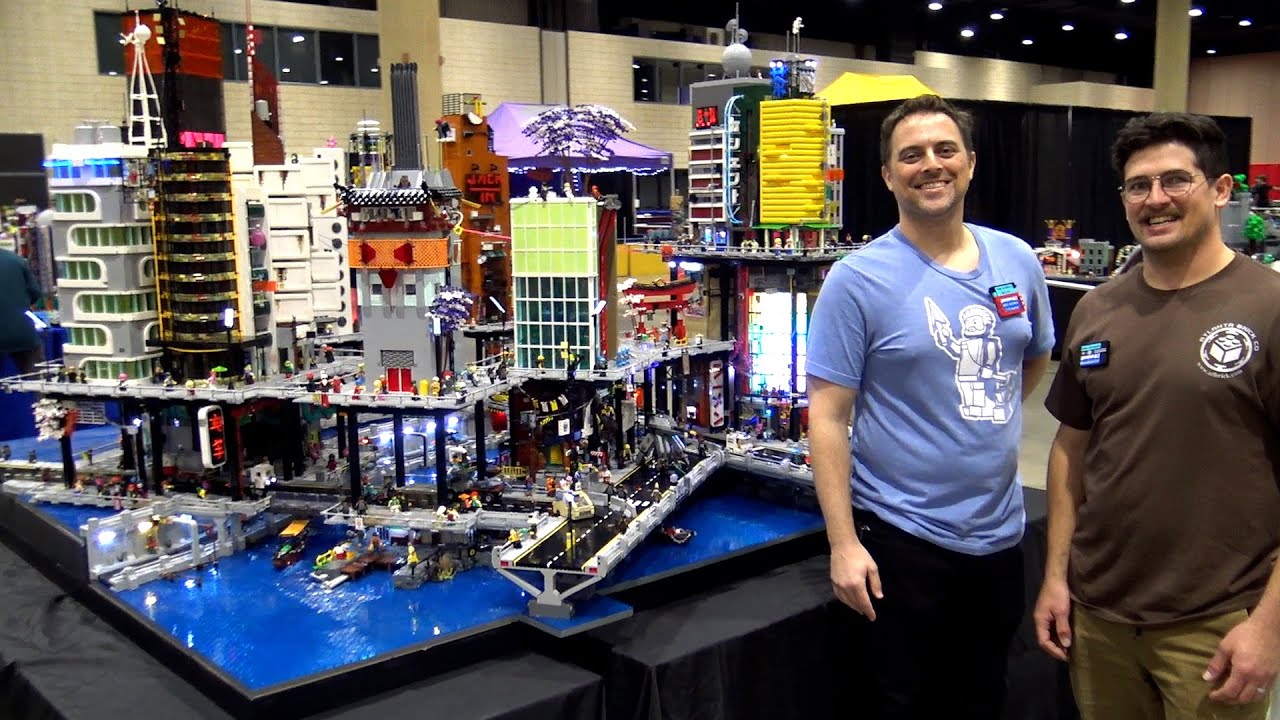 Huge LEGO Cyberpunk City with Amazing Lights! New Hashima – Sector 08 ...