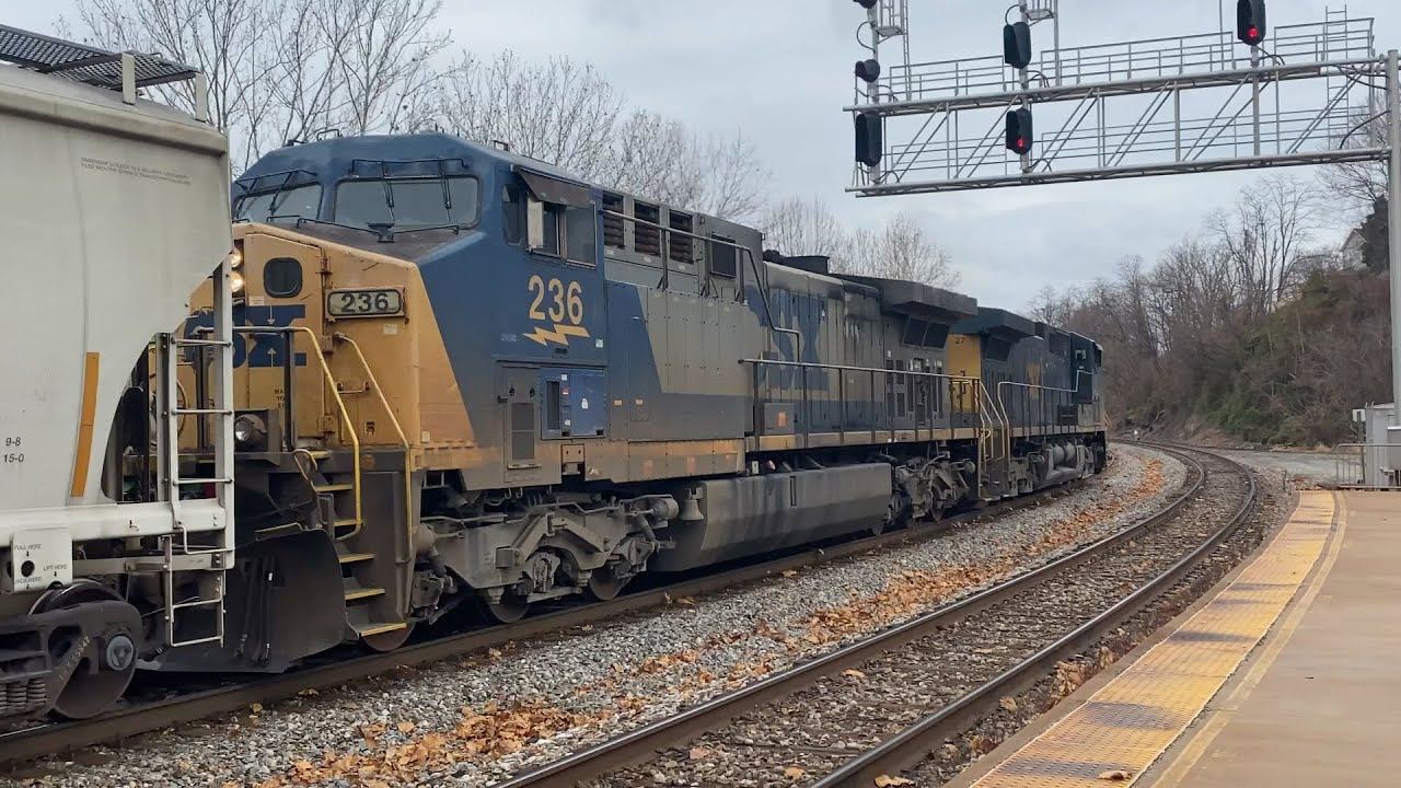 CSX Intermodals & sticker units featuring SWP in Connellsville PA ...