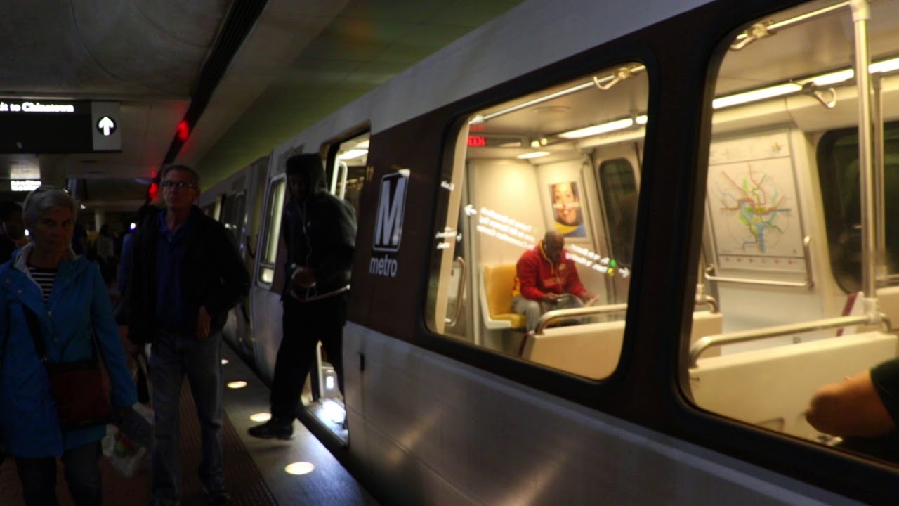 WMATA Metrorail : Greenbelt Bound Alstom 6000 Series Green Line Train ...