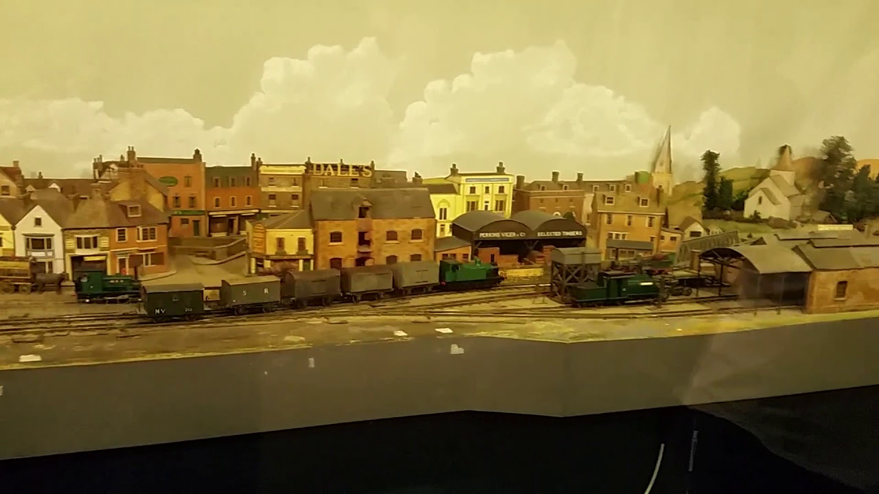 Pendon Museum - Madder Valley Railway - YouTube