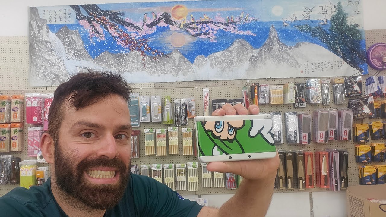 The Gaming Otter is live! - YouTube