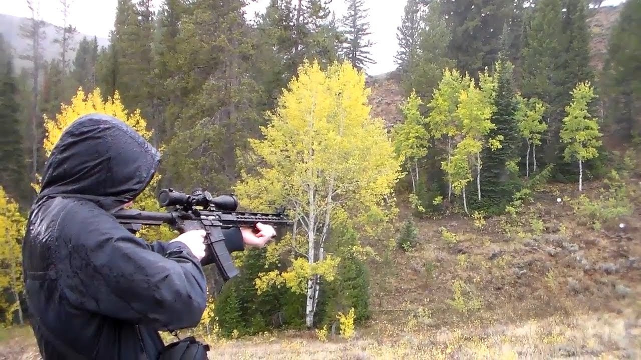 Shooting guns in Utah - YouTube