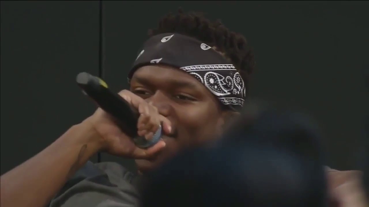 Joe weller and ksi stand off - YouTube