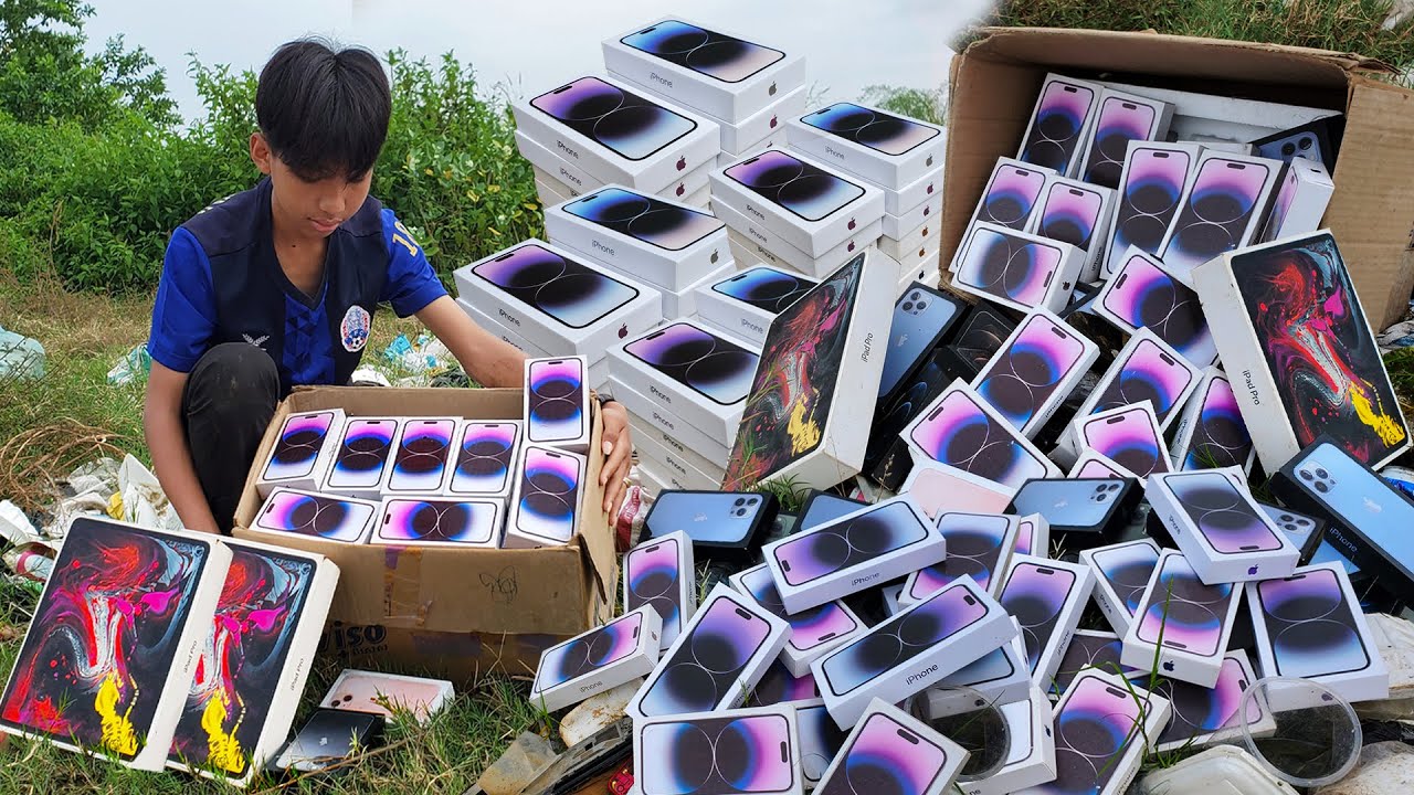 Amazing day...😜 It's many iPhone 13 & 14 Pro Max and iPad Pro box in ...