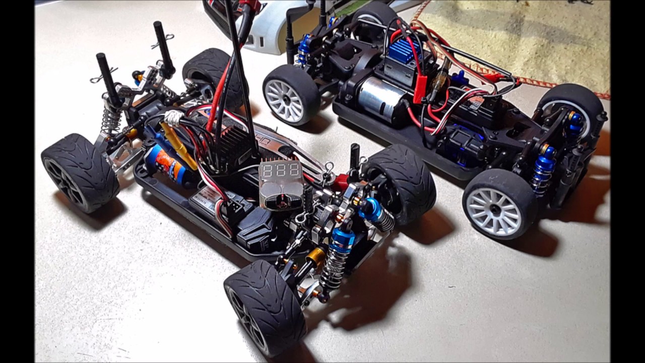 much better grip rc18r ....latrax rally 1am lol - YouTube