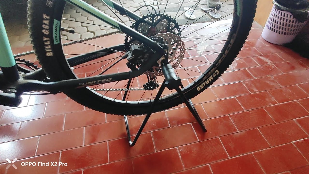 REVIEW PADDOCK SEPEDA MTB SEGITIGA ( LETTER A ) HARGA CUMA 50.000 AJA ...